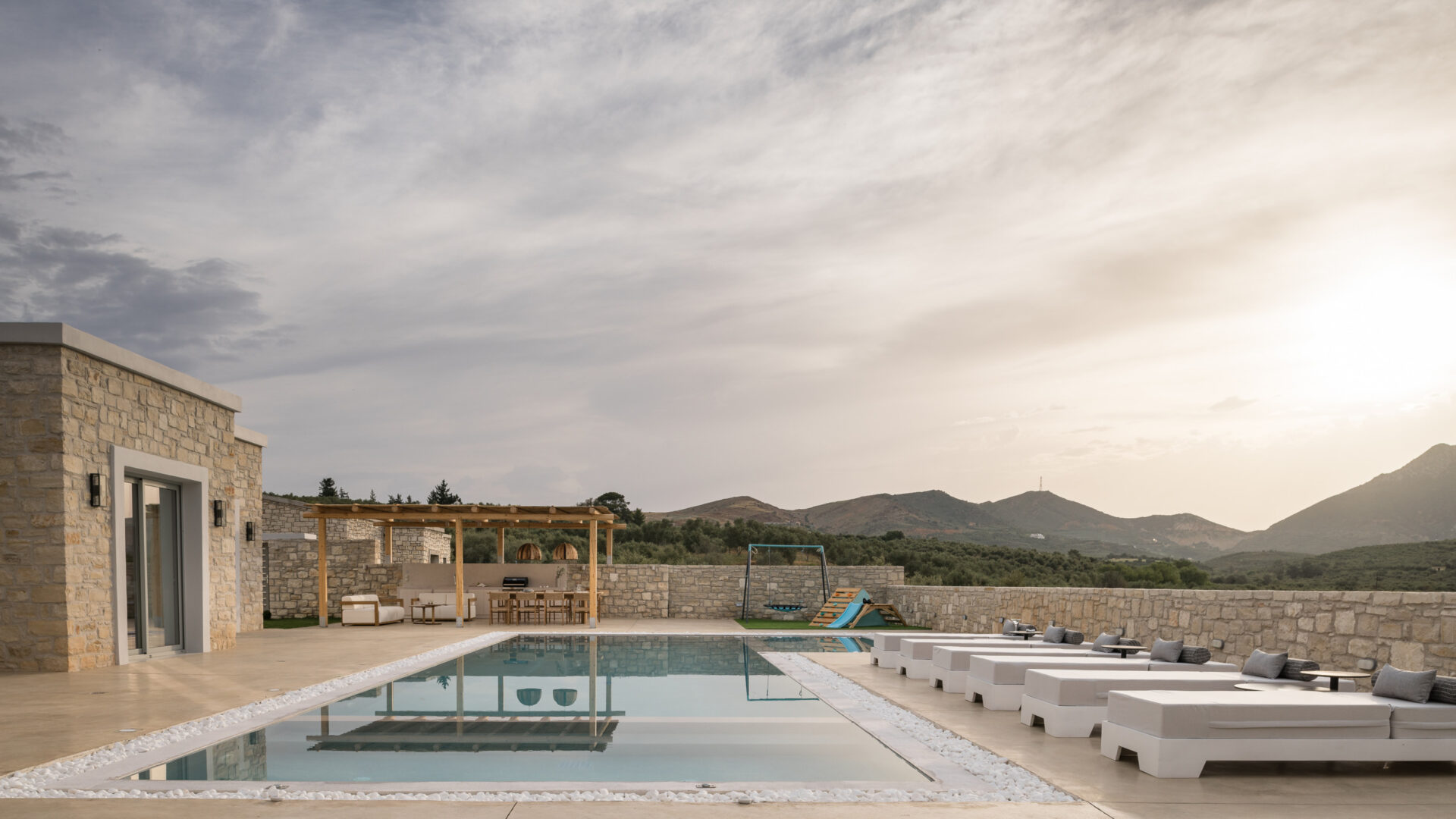 Ayali Villa I, a divine luxury homestay | Think Villa