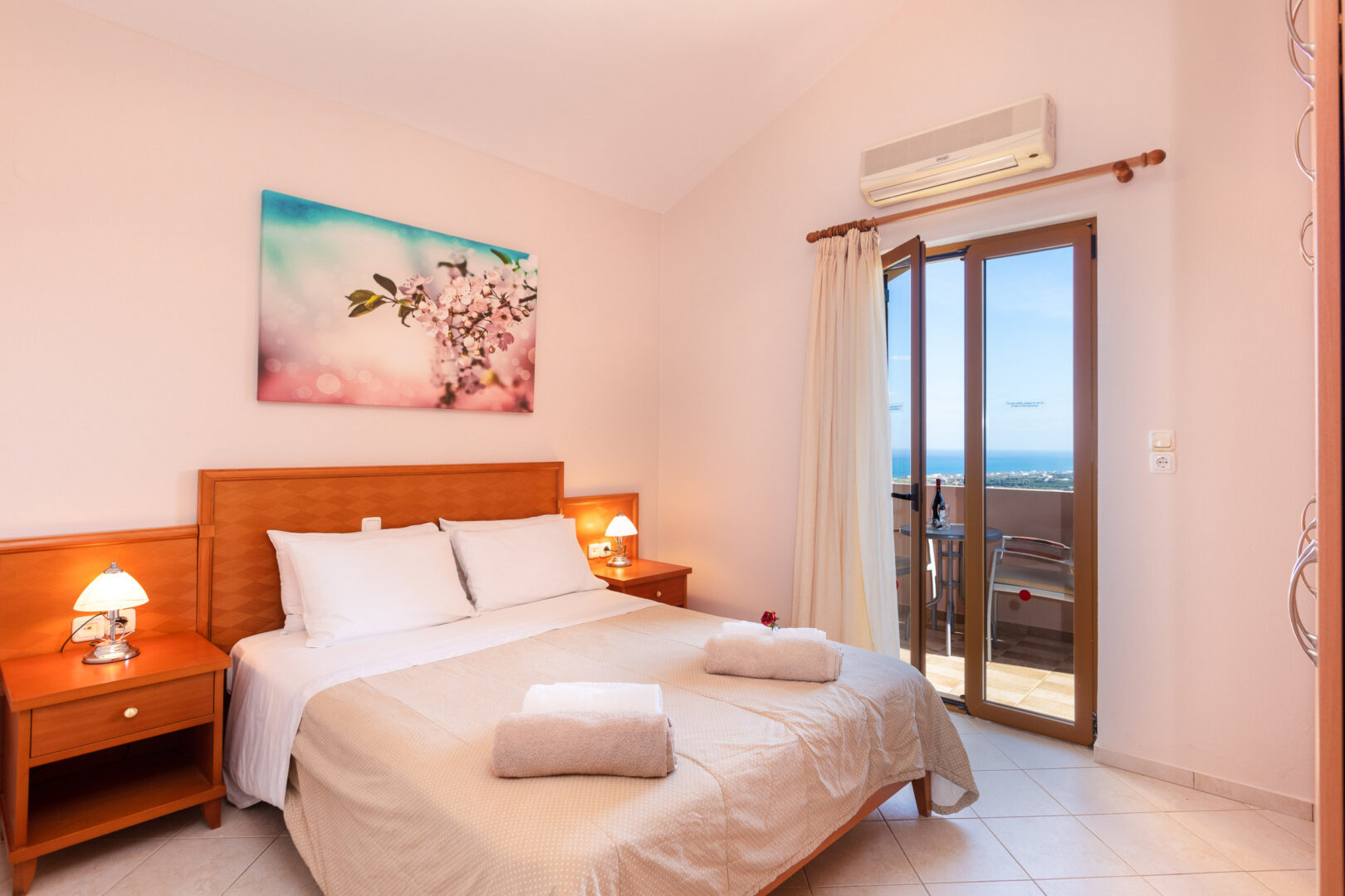 Maroulas Villa Stavros, Private Pool, BBQ&SeaView | Think Villa