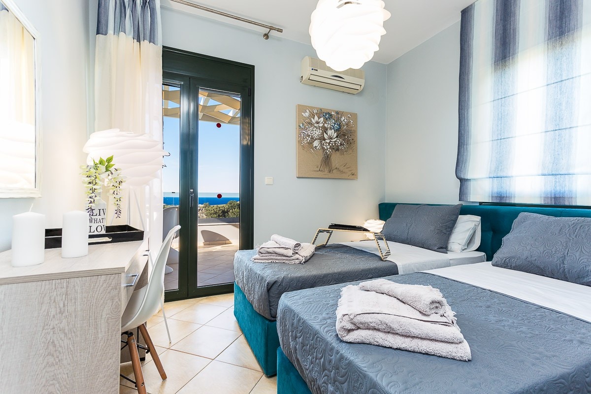 Anna Maria Villa, sumptuous design | Think Villa