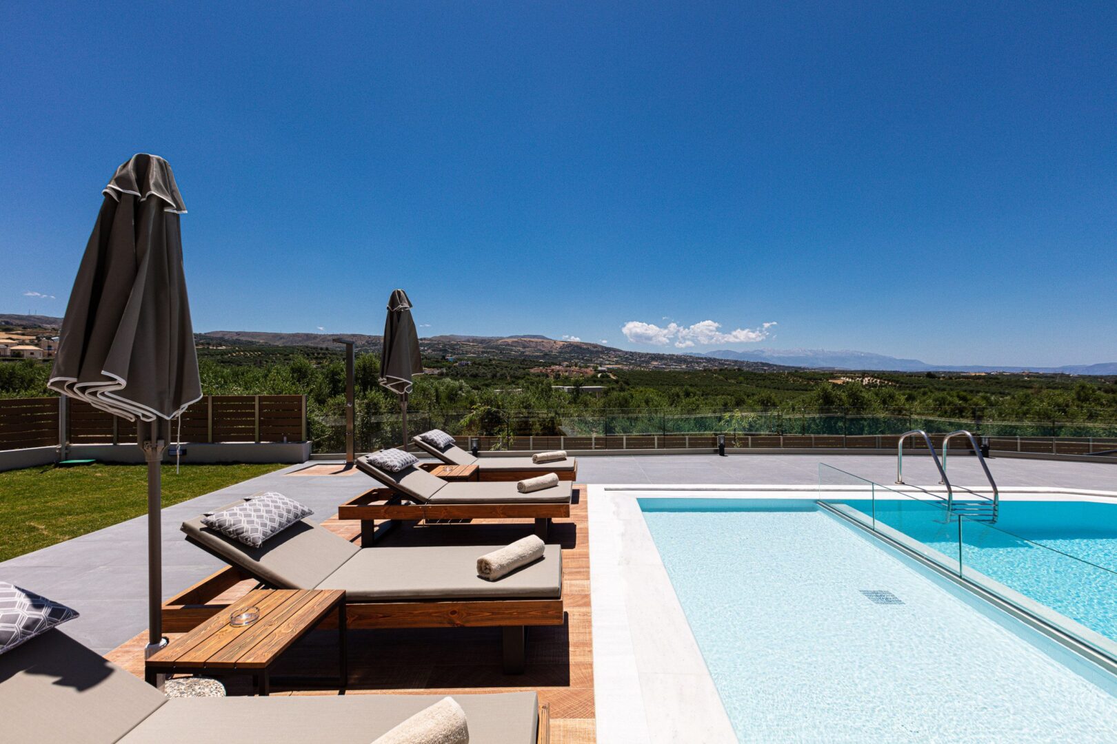 TreeTop Villa I, Private Pool, BBQ & Playground | Think Villa
