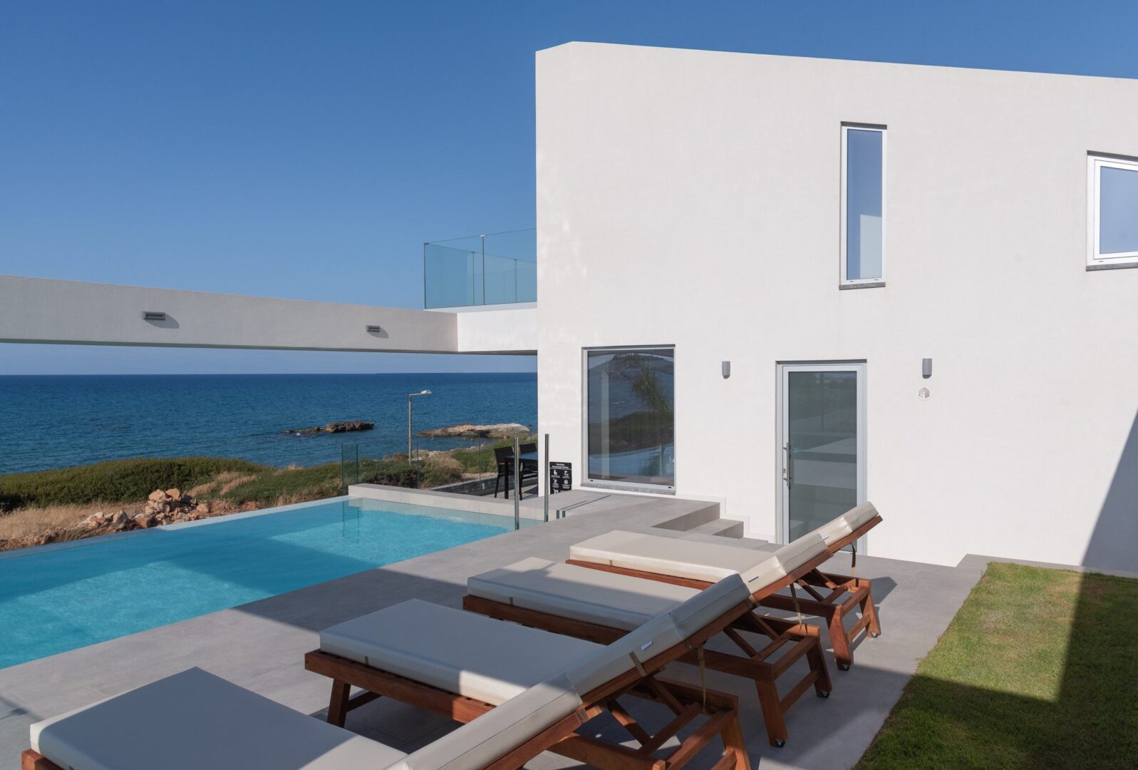 Zen Sea Luxury Villa, an Iconic Escape | Think Villa