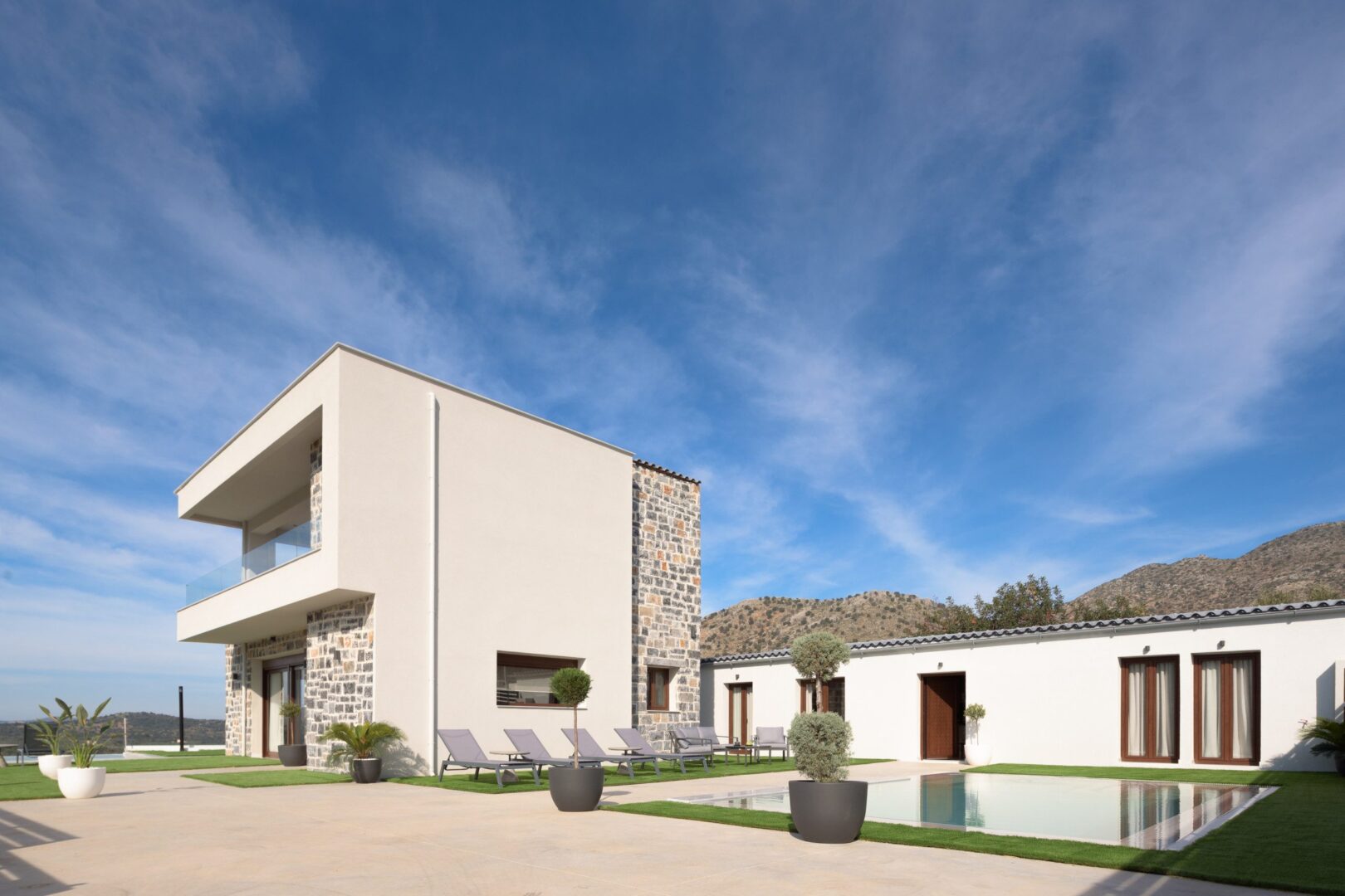 Sweet Sunshine Villa, Majestic Countryside Vistas | Think Villa