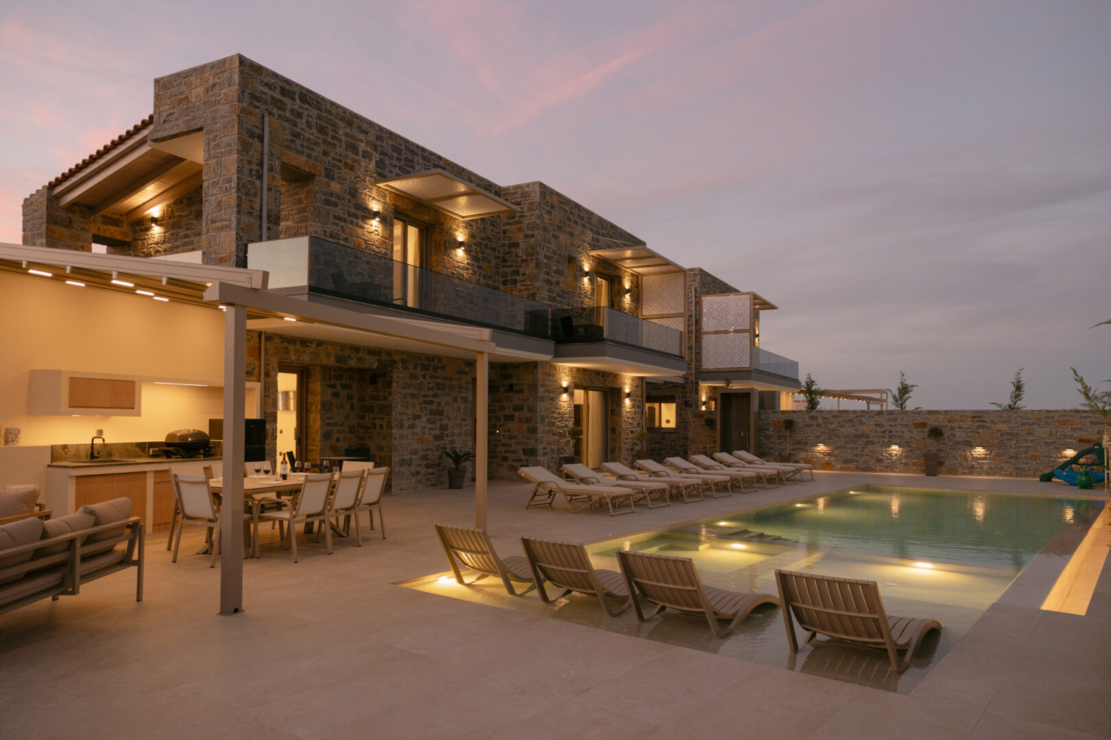 Rose Villa, Heated Pool, Gym & Family Play Areas | Think Villa